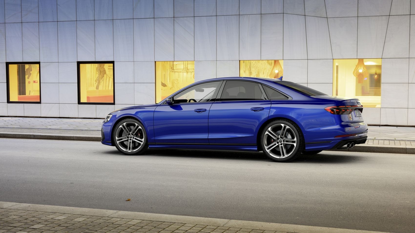 Audi S8 technical specifications and fuel economy